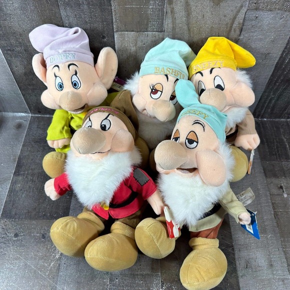 Disney | Toys | Lot Of 5 Exclusive Disney Store 2 Dwarfs Plush From ...